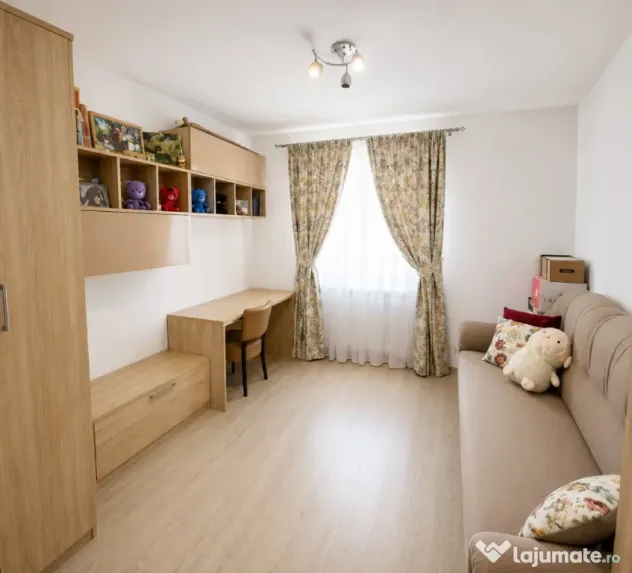 APARTAMENT 3 CAMERE, MOBILAT, UTILAT, PARCARE, BOXA, ZONA SANPETRU ...